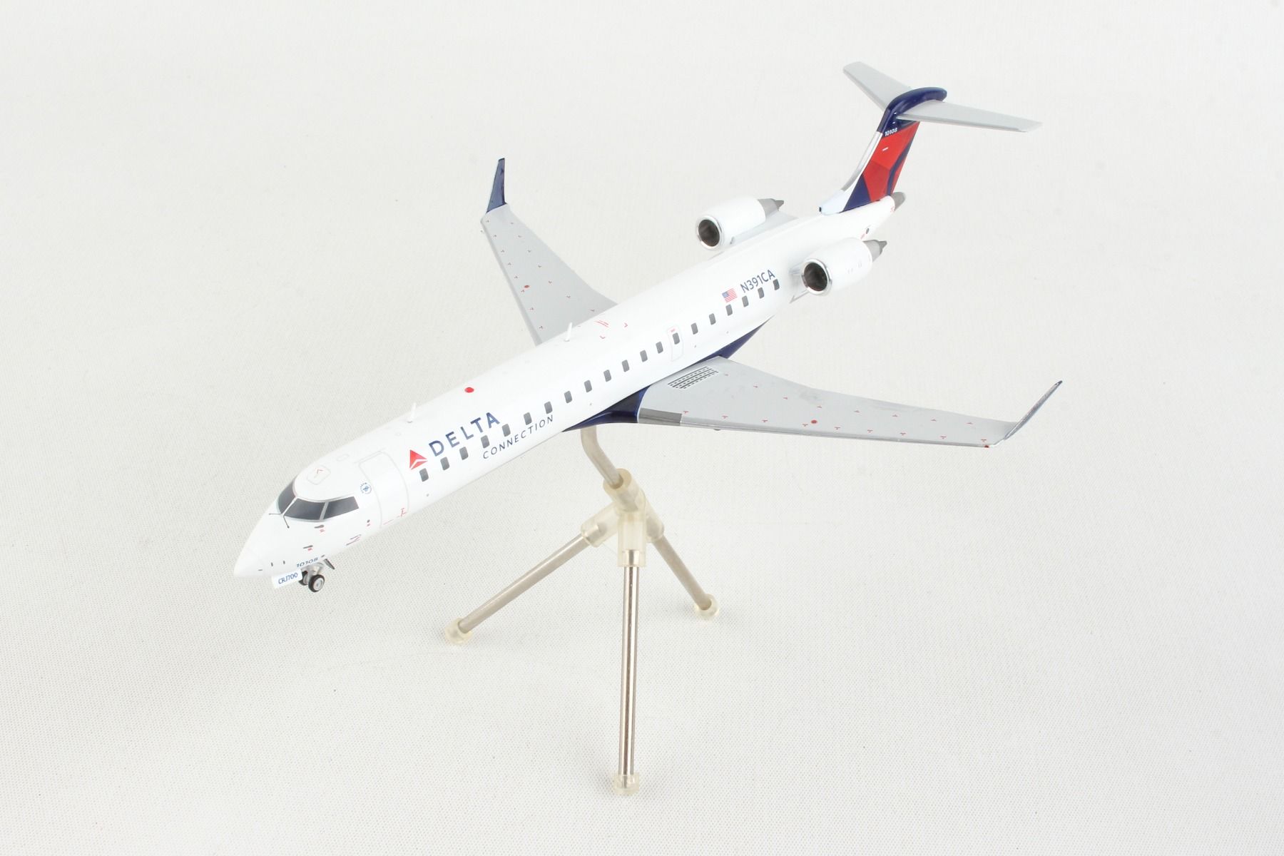 Gemini200 Delta Connection CRJ700ER 1/200 Reg# N391CA - Pilot Stuff Online