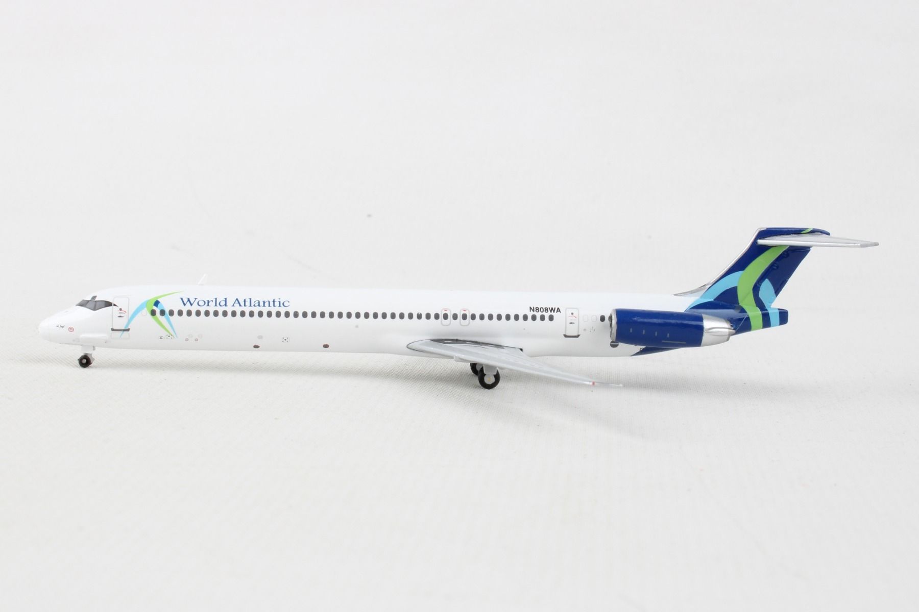 GeminiJets World Atlantic MD-80 1/400 Reg# N808WA - Pilot Stuff Online