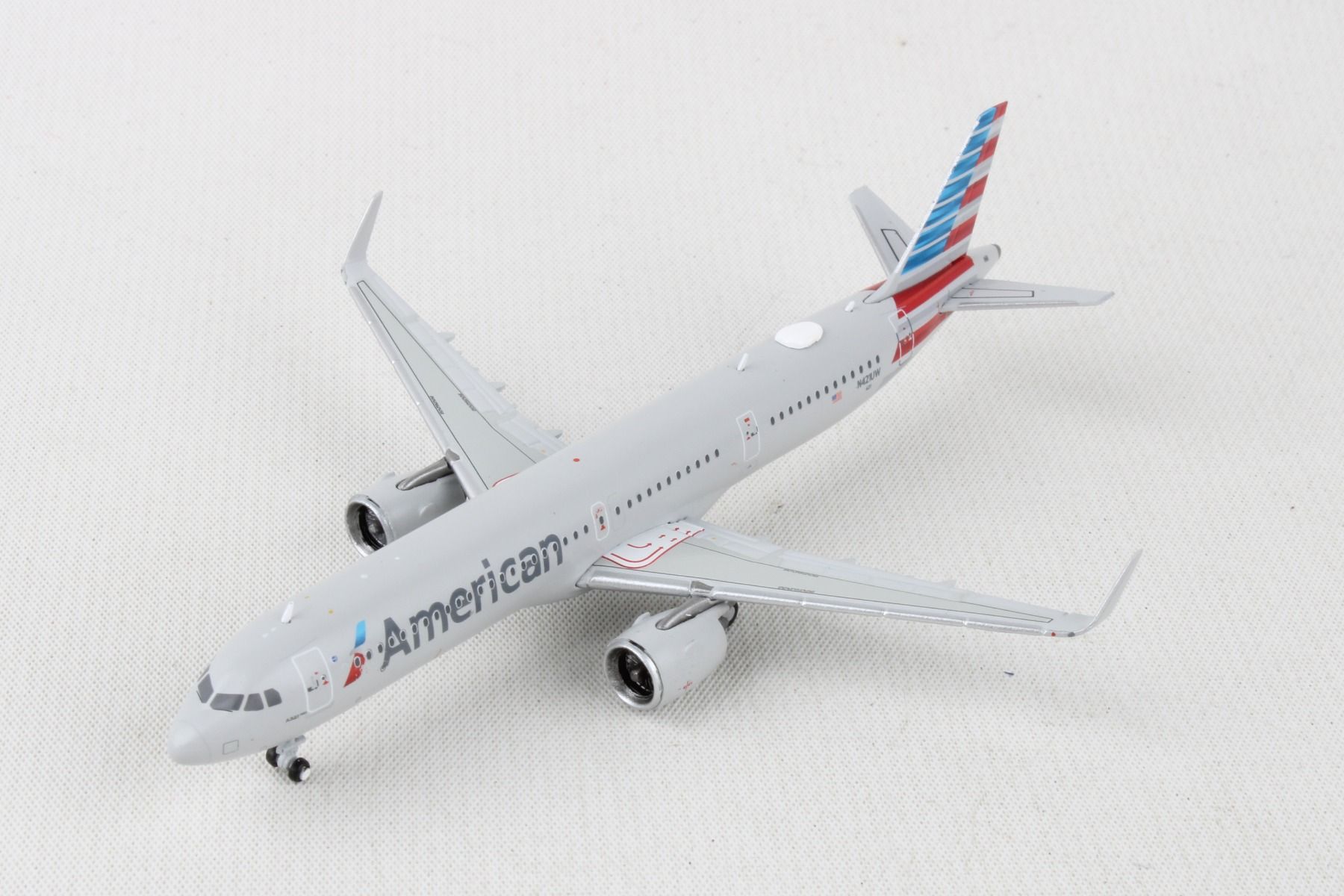 GeminiJets American A321NEO 1/400 Reg# N421UW - Pilot Stuff Online