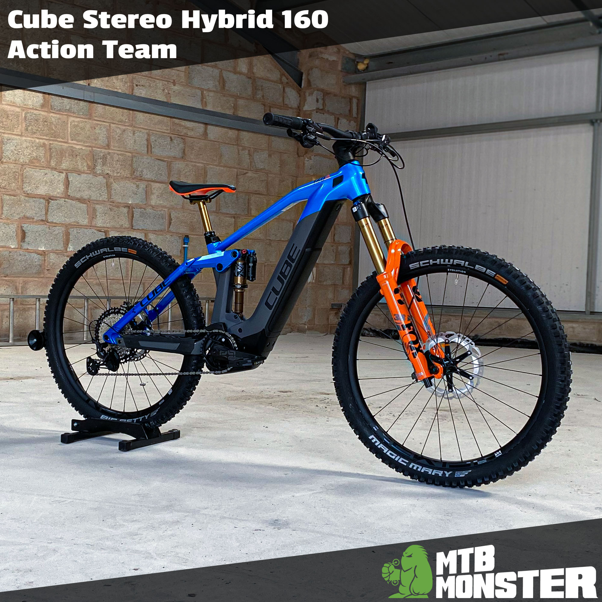 Cube Stereo Hybrid 160 Action Team... quick snap before the bike is due ...