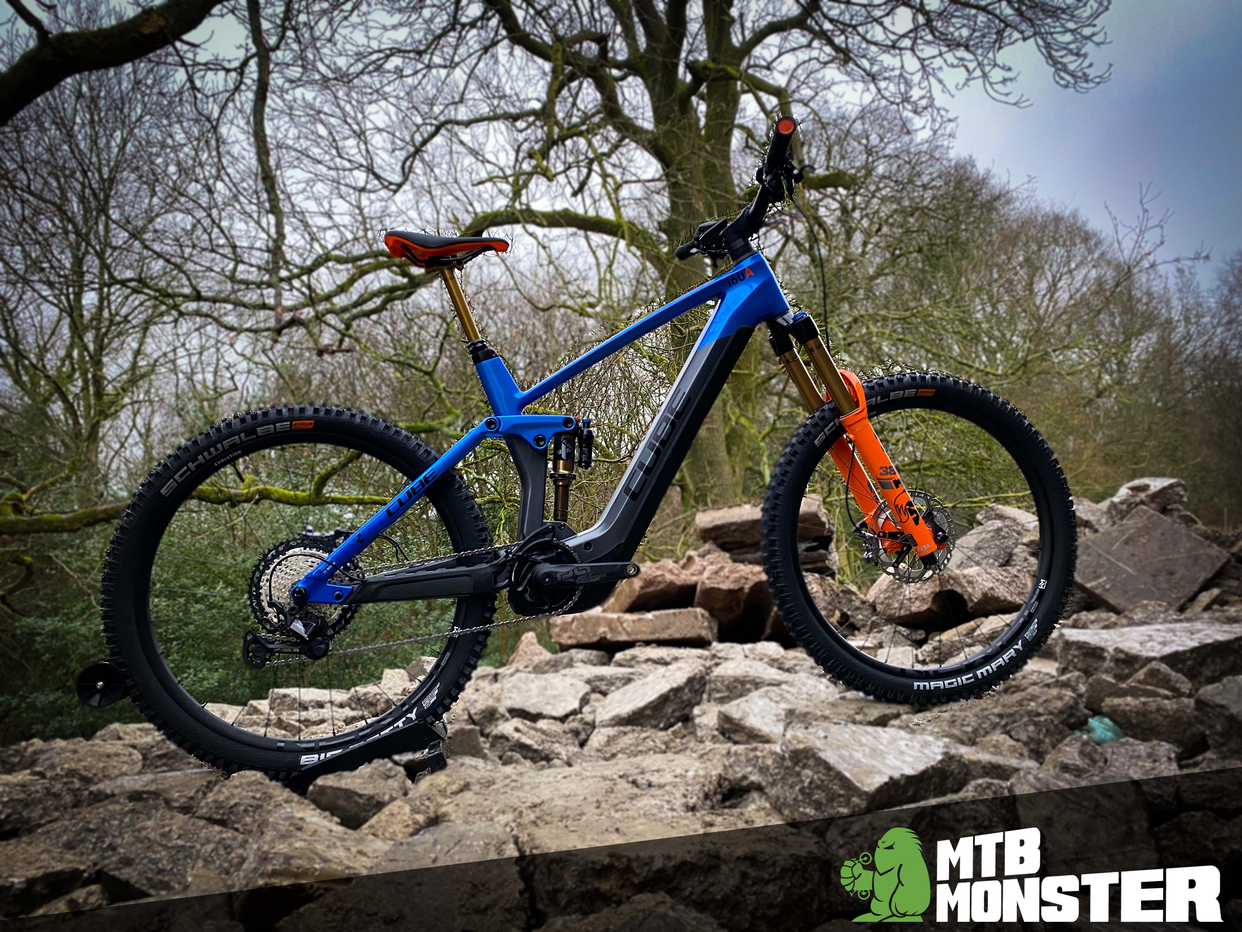 Cube Stereo Hybrid 160 HPC Action Team... available online!