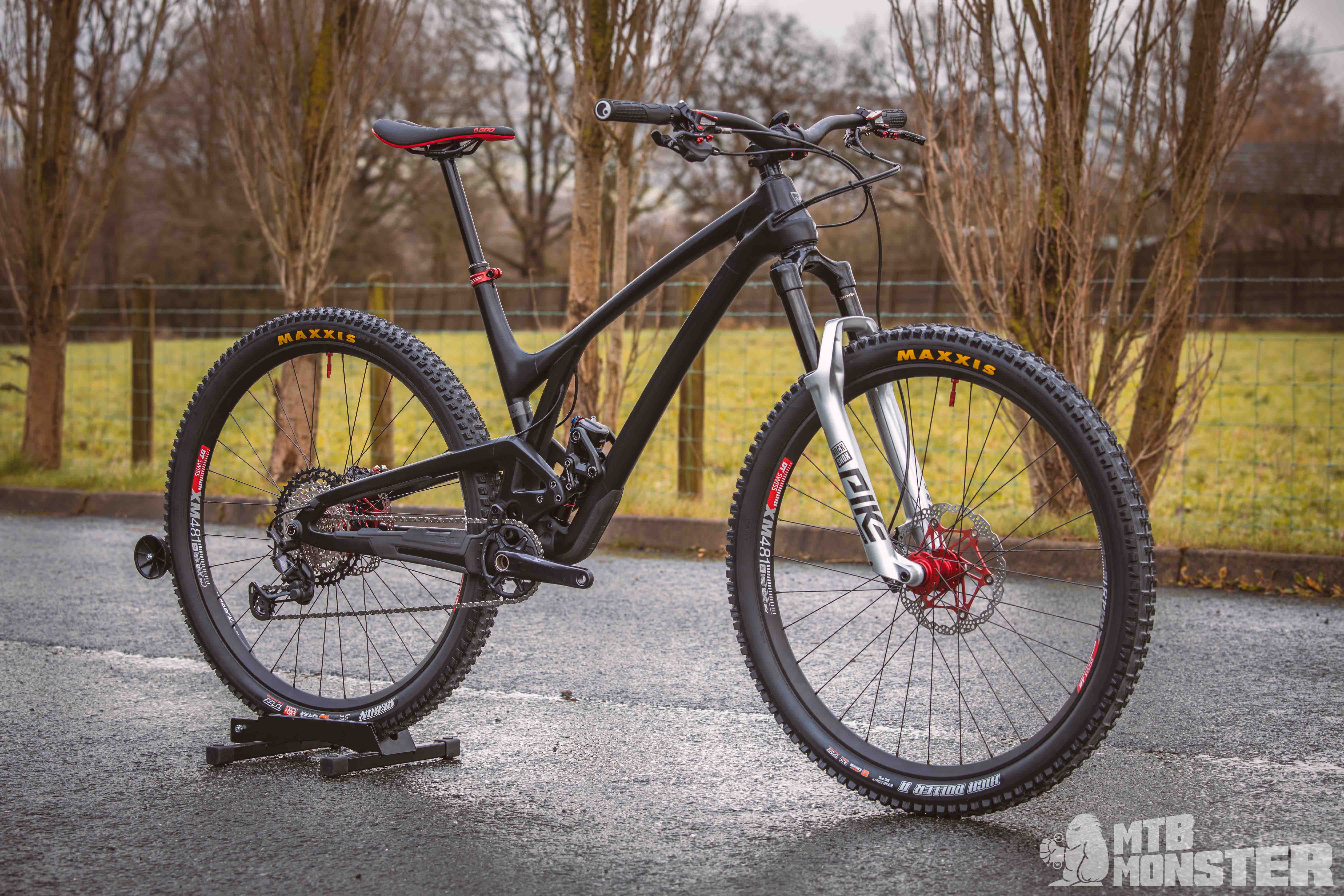 Evil Following V3 - custom build!