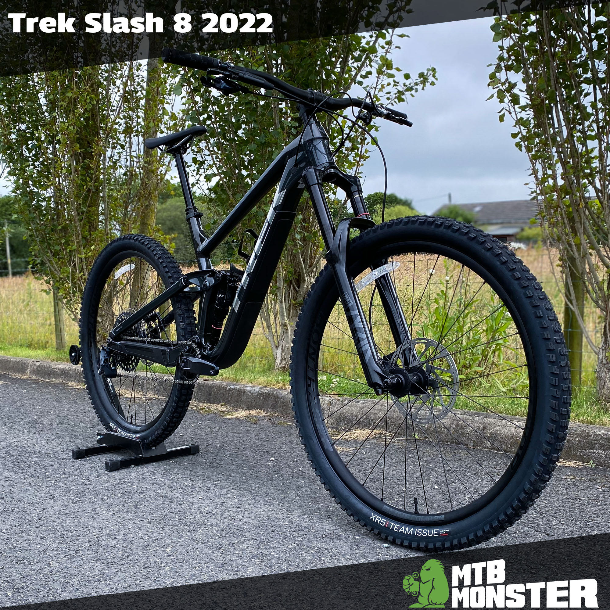 Trek Slash 8 2022... freshly built up from stock!
