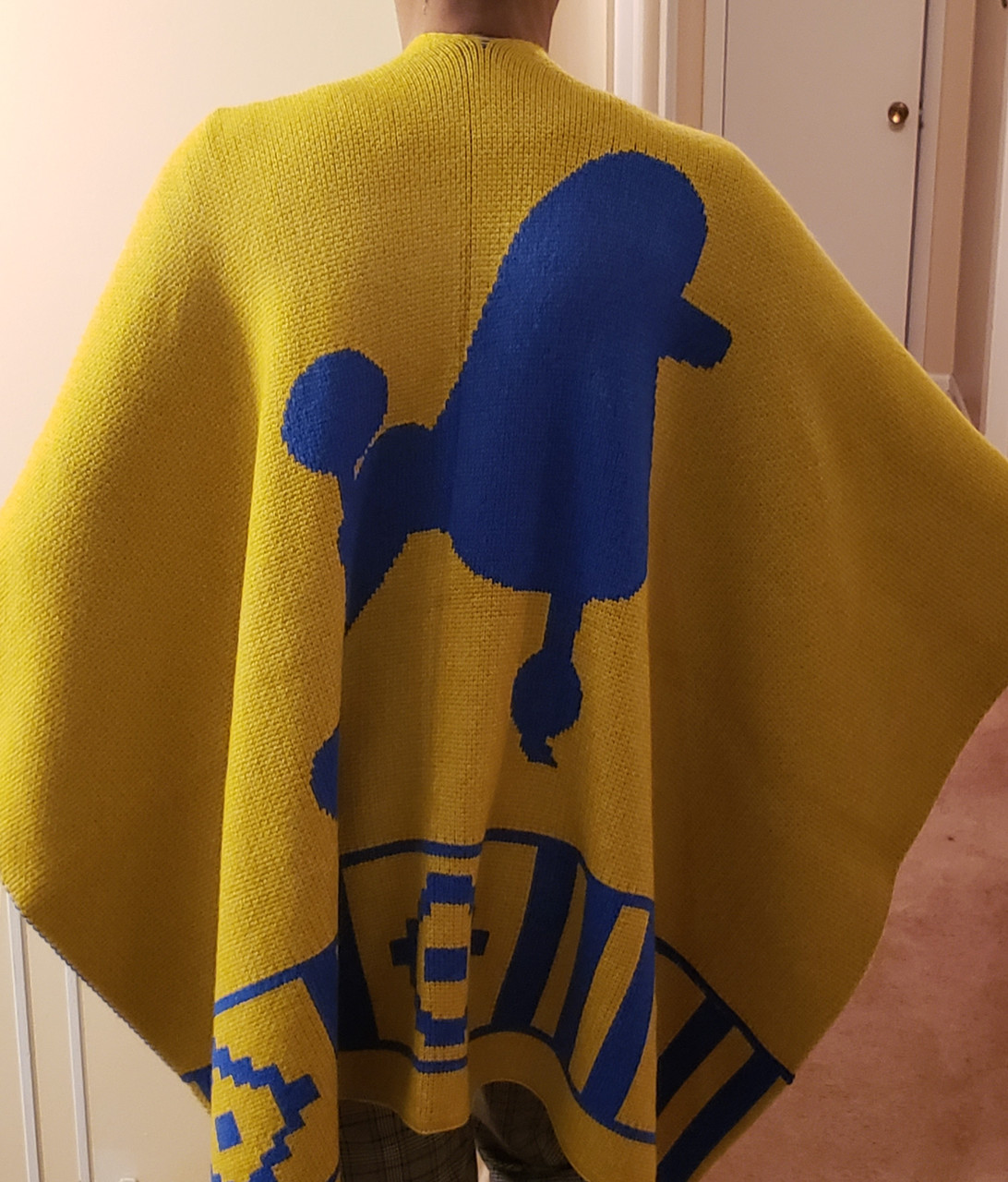 SHAWL: SGRHO WOVEN WINTER SHAWL - Prime Heritage Gifts