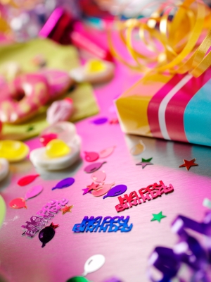 Throwing a Pageant Themed Birthday Party - Prom Headquarters