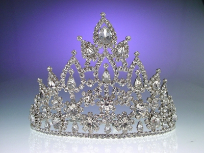 Surprising Pageant Princesses and Queens - Prom Headquarters