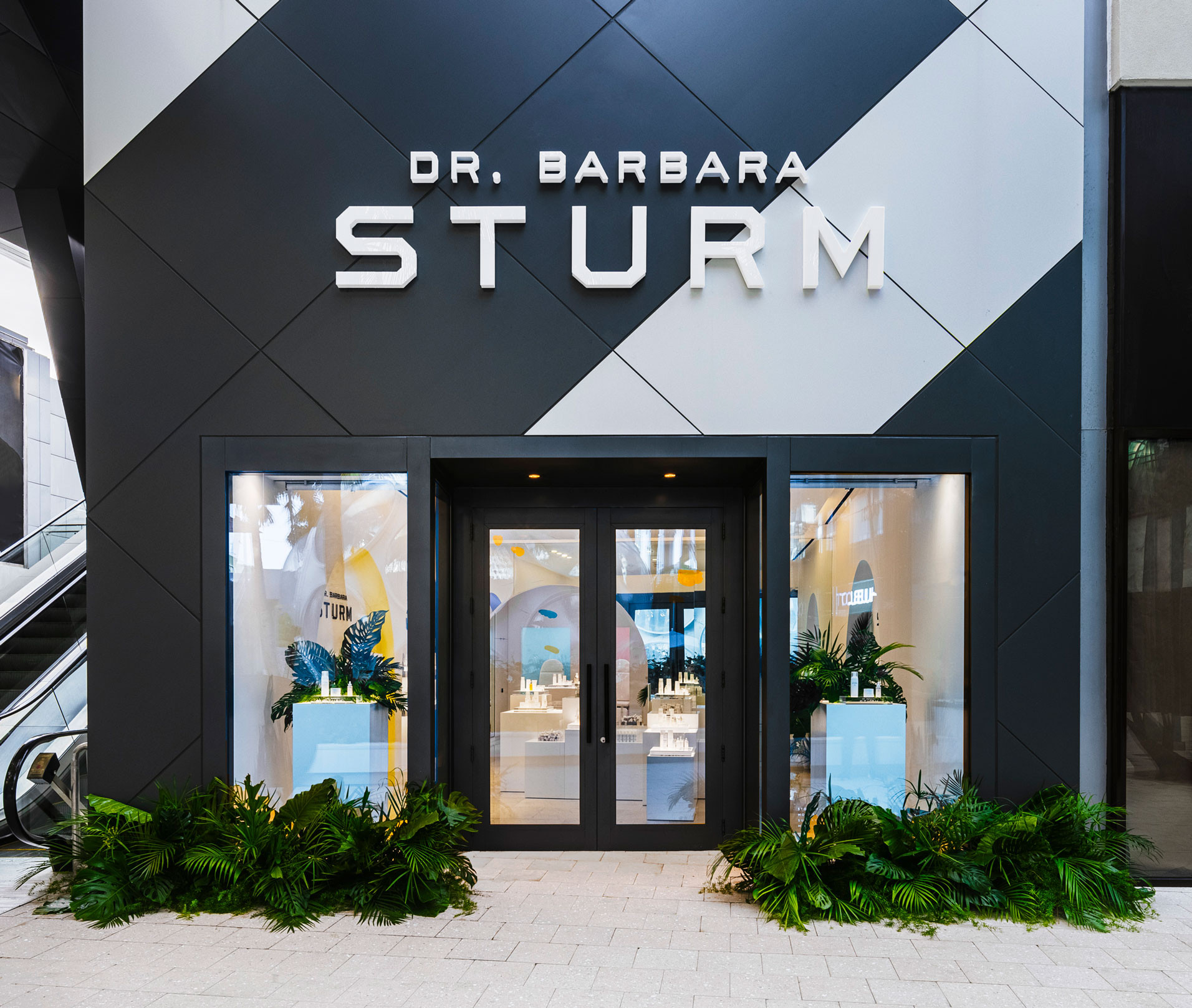 DR. BARBARA STURM’S NEW MIAMI BOUTIQUE & SPA - Dr. Barbara Sturm - UK