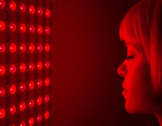 Red Light Therapy - Dr. Barbara Sturm - UK
