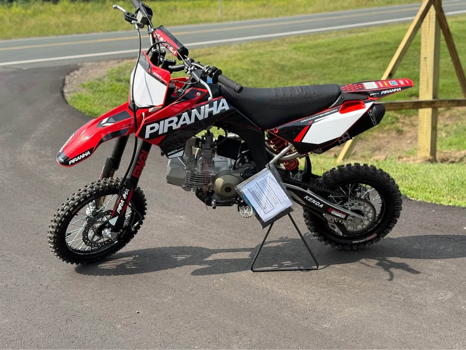 2024 Piranha Daytona 190-4V DE (Dual Exhaust) | Competition Pit Bike ...