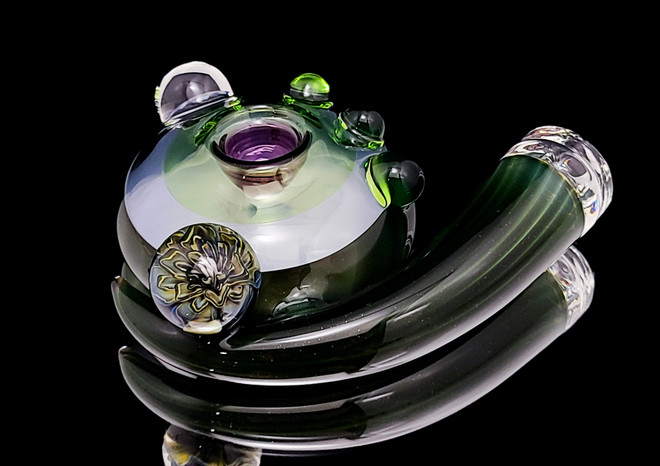 Flower Pipe - Horny Disc Pipe of the FUTURE Black Gold by Steve Kelnhofer #26 - Elev8