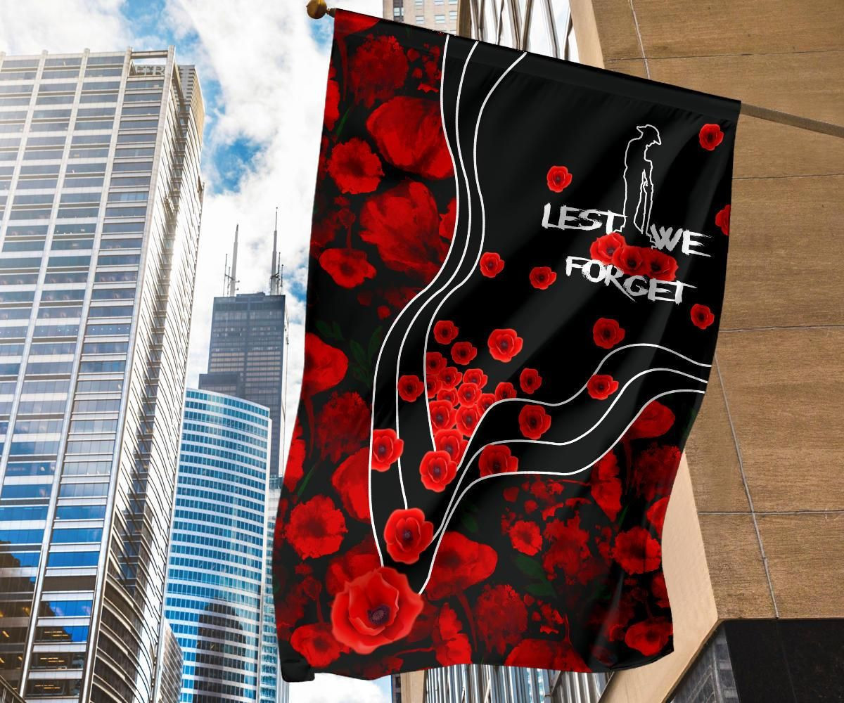Australia Anzac Lest We Forget Flag Parade - Poppy Flowers