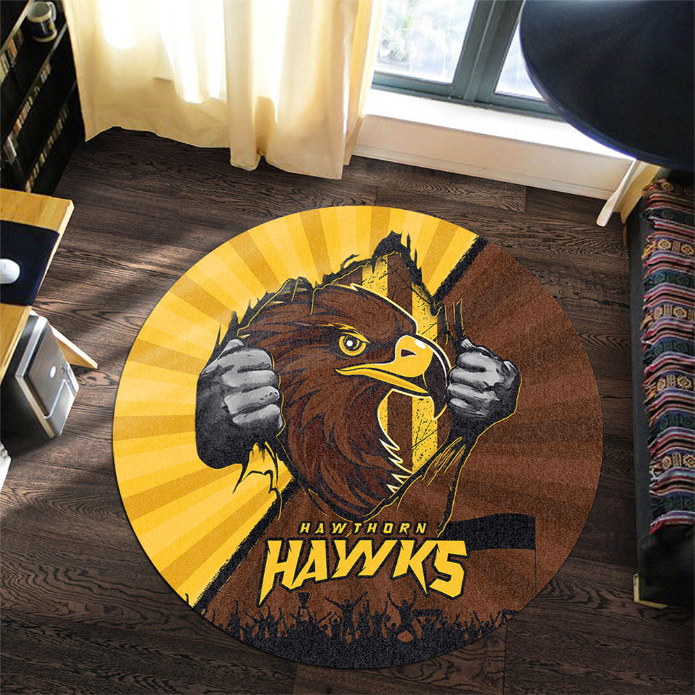 Hawthorn Round Rug Breaking Through Fan Design