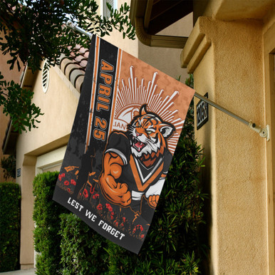 Wests Tigers Flag Parade Anzac Day Lest We Forget Strong Fighting Spirit