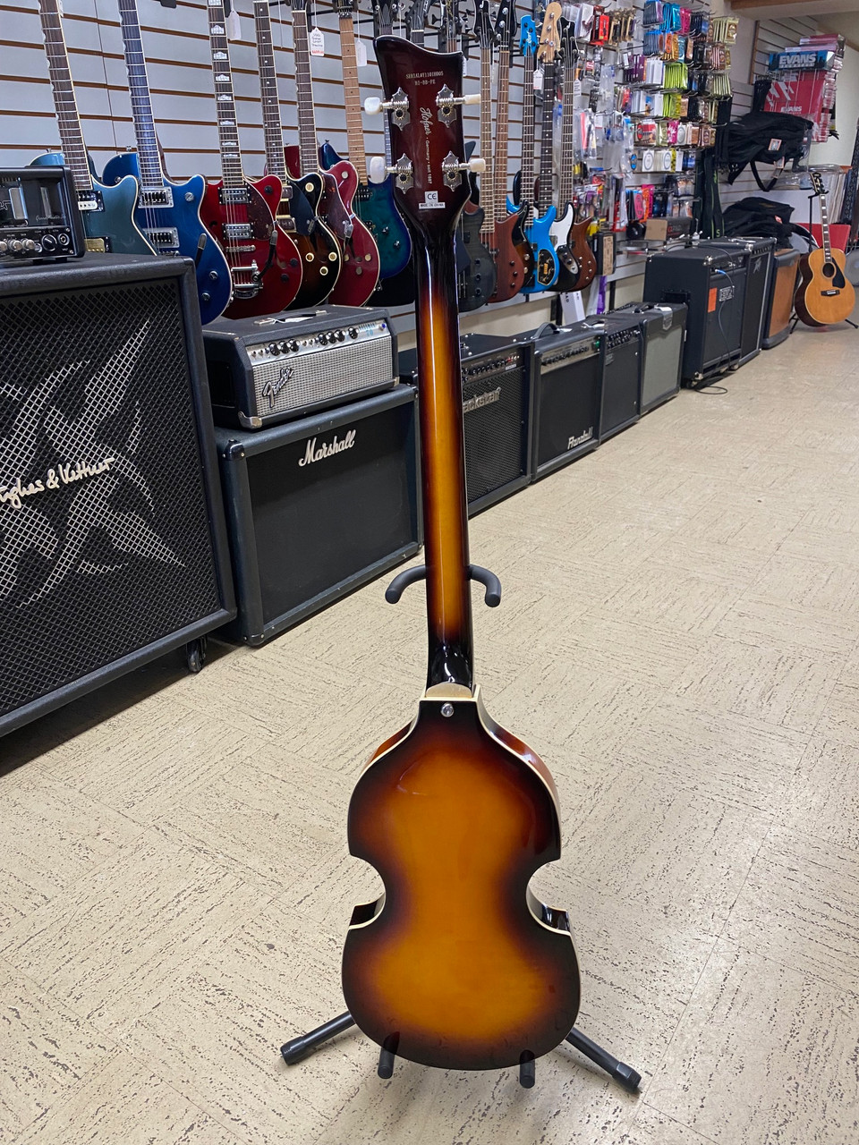 Hofner B-Bass