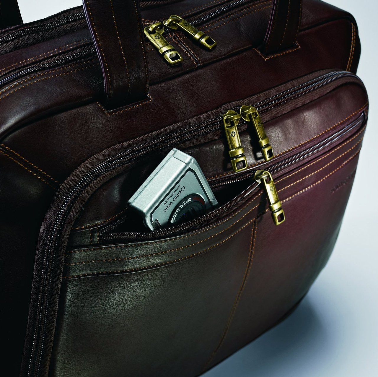 Samsonite Colombian Leather Toploader Briefcase 50792