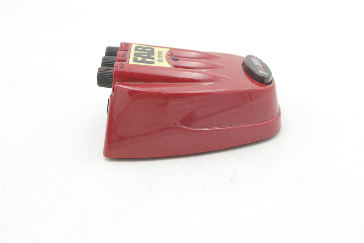 Danelectro - Fab - Distortion - Electric Effects Pedal - RED