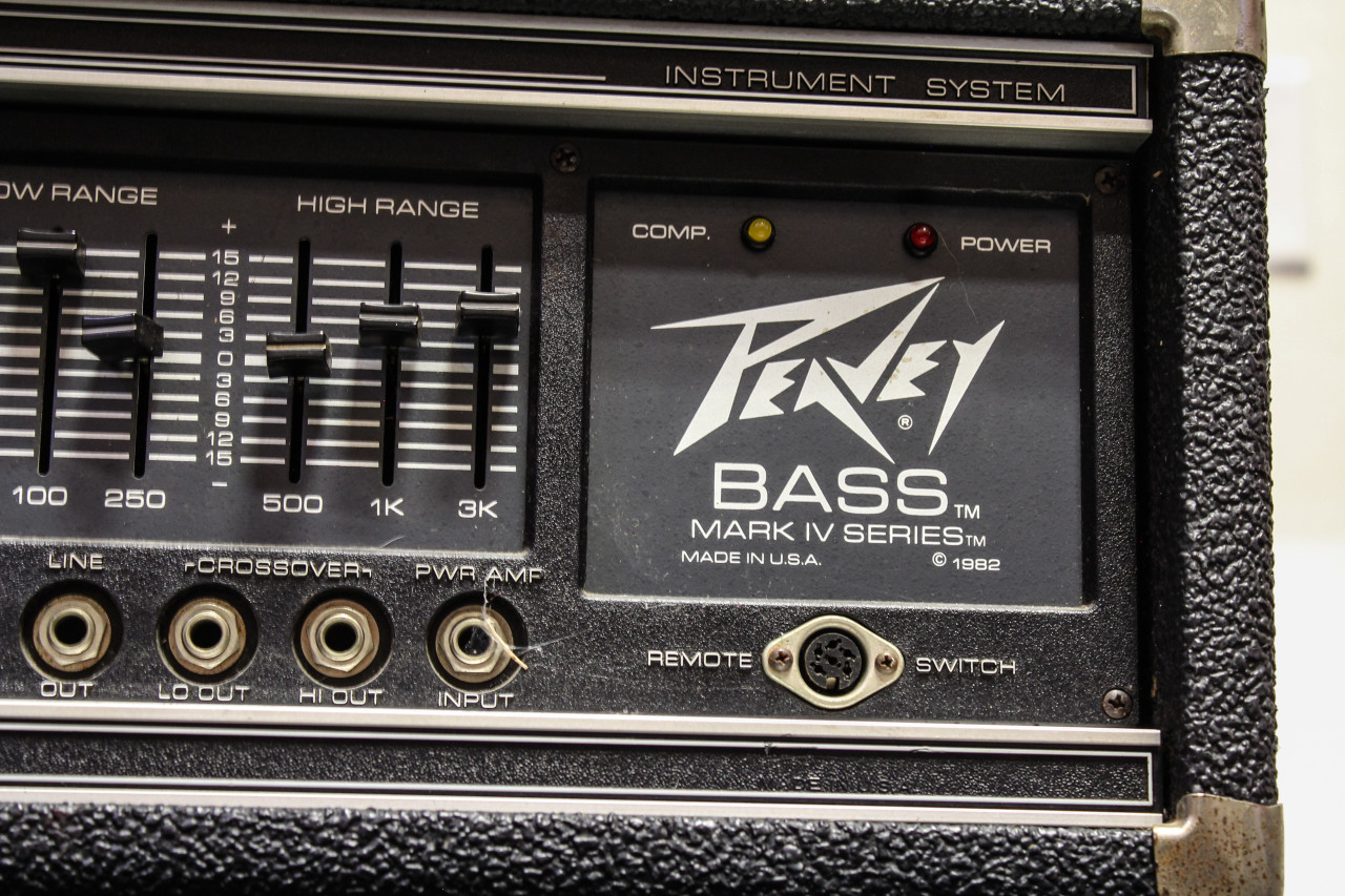 Vintage 1982 Peavey 400BH Bass Mark IV Series AMP Amplifier Head