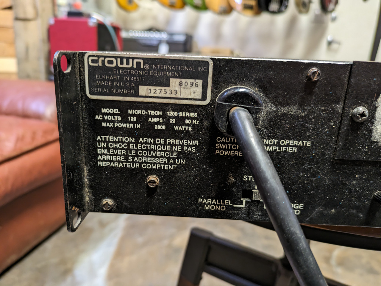 Crown Micro-Tech 1200 Rack Mount Pro Audio Power Amp Amplifier