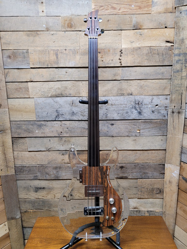 Dan Armstrong Ampeg Lucite Vintage 1971 Fretless Electric Bass Guitar