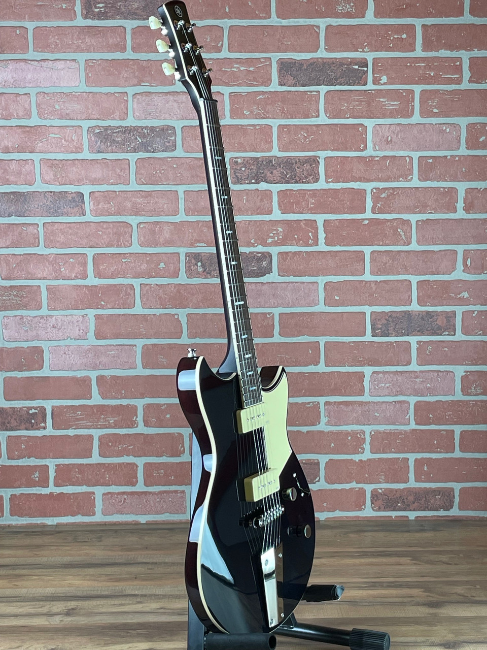 Yamaha RSS02T Revstar Electric Guitar - Black at No Limit Guitar Co.