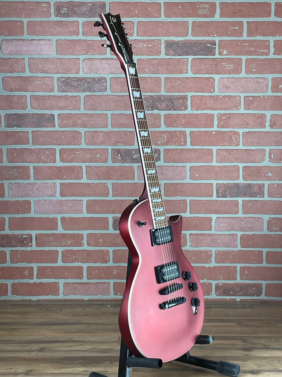 ESP LTD EC-256 Electric Guitar - Candy Apple Red Satin at No Limit ...