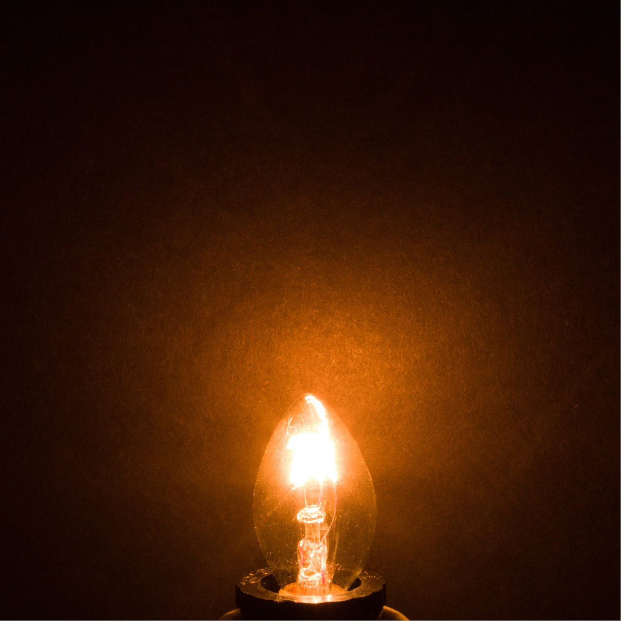 Simba Lighting® C7 7W Replacement Bulb Clear Candle Shape 120V, E12 ...