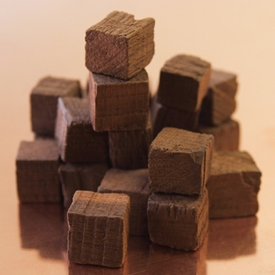 Hungarian Oak Cubes Medium Toast - 1LB by Southern Homebrew