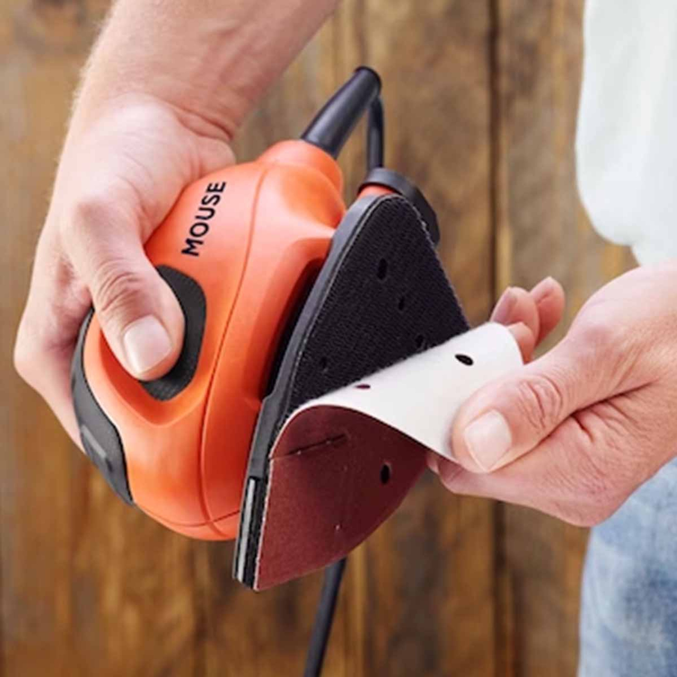 Black and decker bew230 mouse sander 240v store