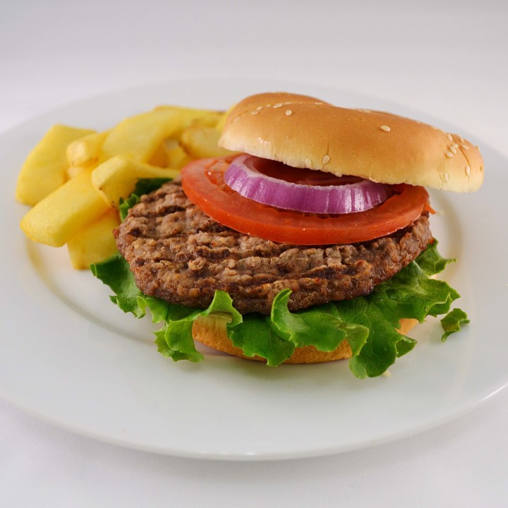 AdvancePierre Foods Tenderbroil 4 oz. Fully Cooked Beef Patties - 64/Case