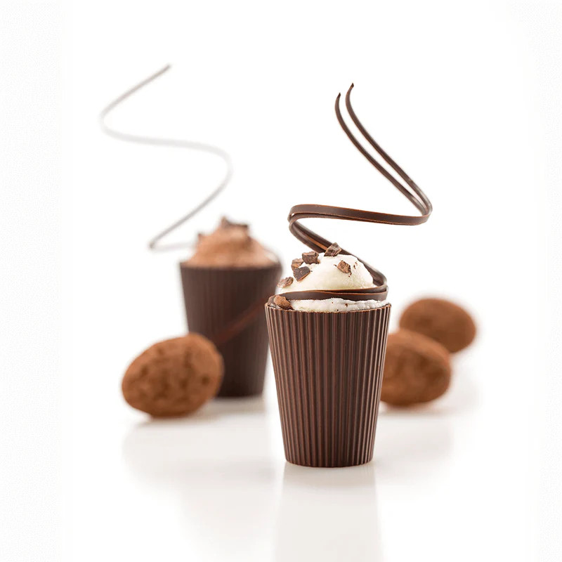 Belgium Creamy Milk Chocolate Liquor / Liqueur Cups - includes 32 Milk ...