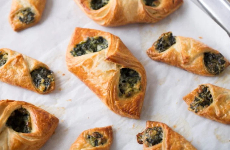 Spinach and Cheese Croissants