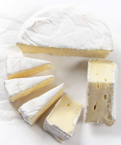 Eiffel Tower French Brie Cheese - 7 oz - 12/Case