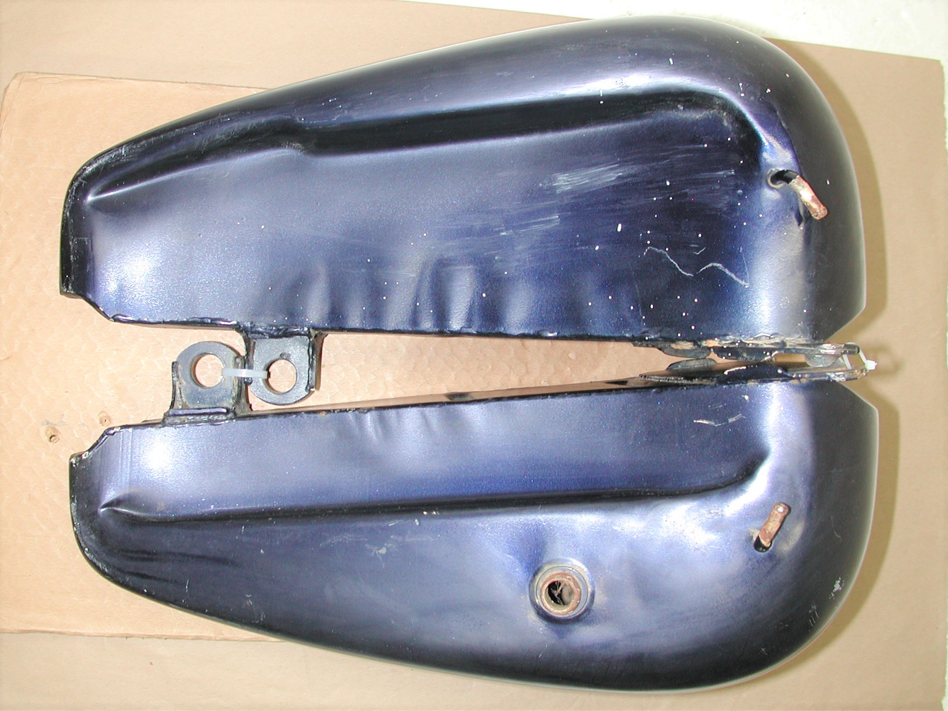 HARLEY DAVIDSON Softail 84-99 OEM Black 5.2 Gal Motorcycle Split Fuel ...