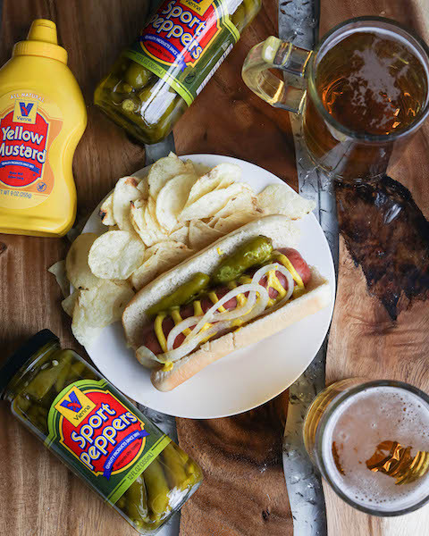 Chicago Style Hot Dog Kit 16 PACK Vienna Bef