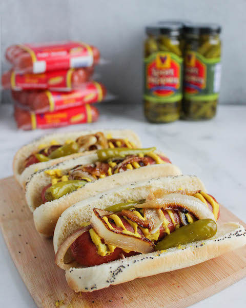 Chicago Style Hot Dog Kit 16 PACK Vienna Bef