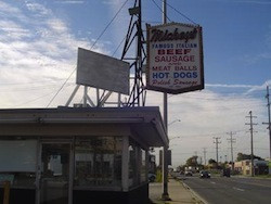 Mickey's Hot Dogs - Bellwood - Vienna Beef