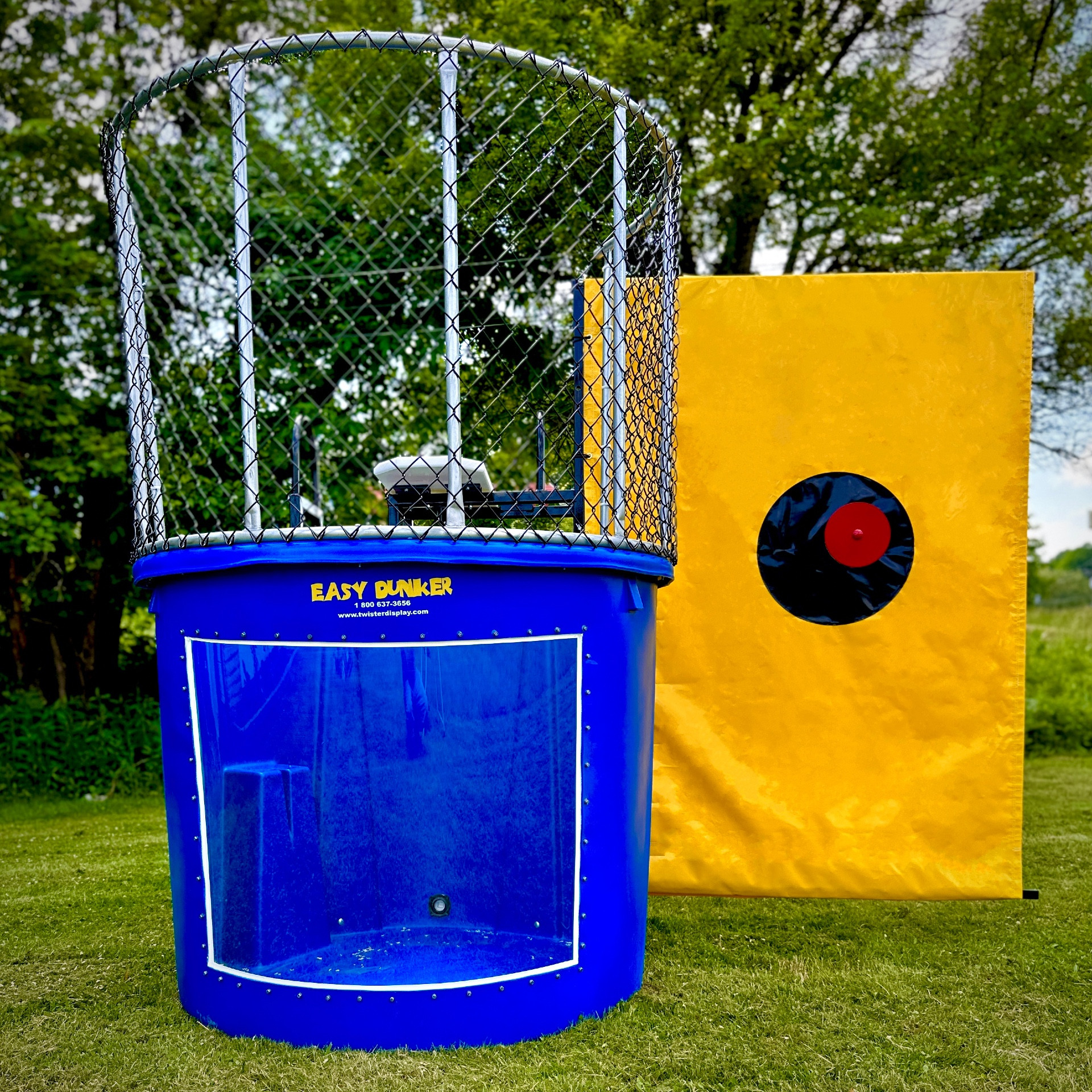 Carnival Game, Dunk Tank Sales And Service - Twister Display, Inc.
