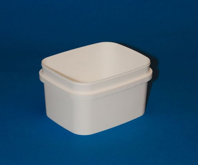 1/2 Gallon EZ Stor® Plastic Container