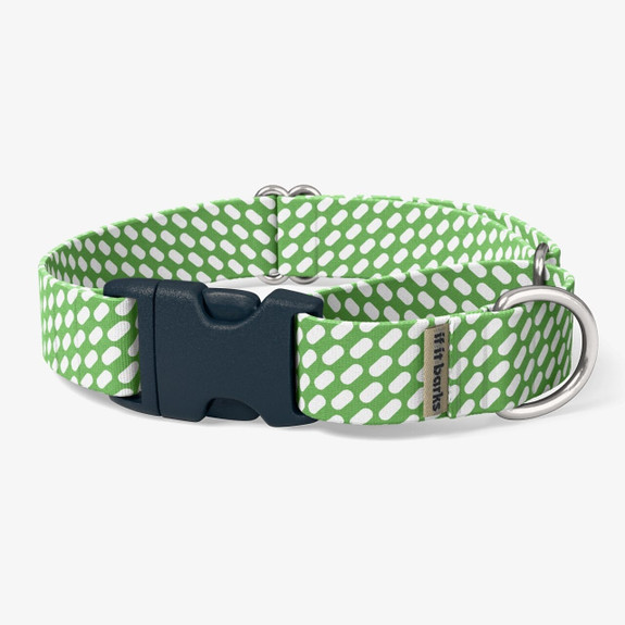 Oblong Dots Martingale Collar