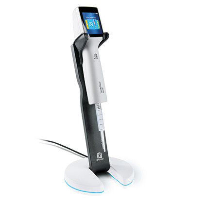 BrandTech HandyStep touch with charging stand