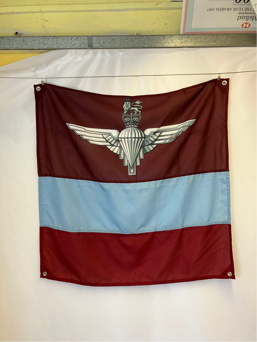 Custom Parachute Regiment - Flying Colours Flagmakers