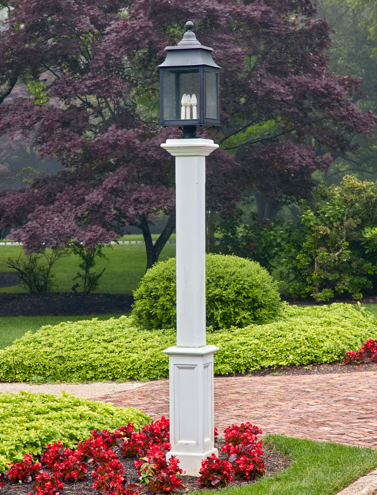 Hammond Light Post