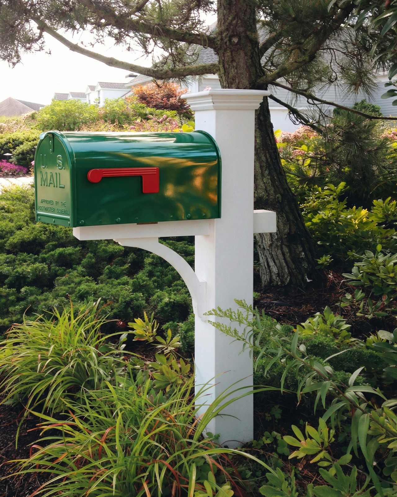 White Liberty Mail Post