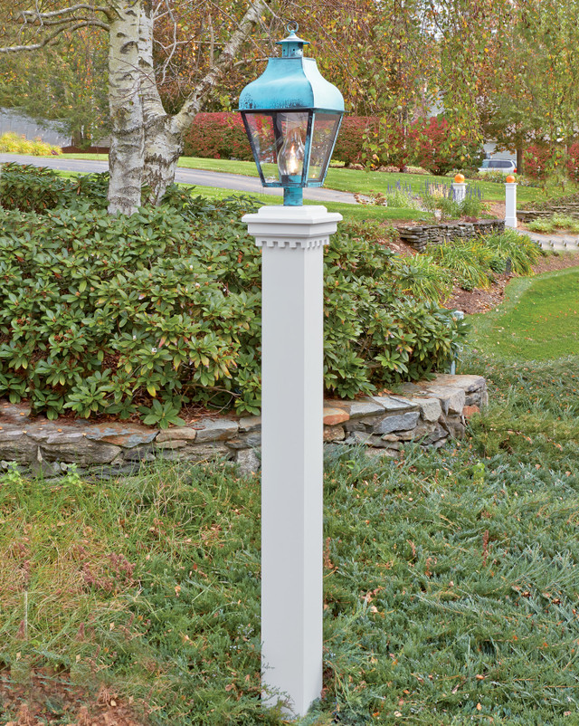 Expertly Crafted Light Posts | Walpole Outdoors