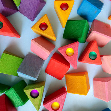 Bauspiel Wooden Toys Mandala Triangle Blocks | Endless Play
