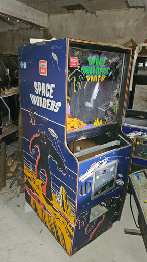 Taito Space Invaders Arcade Machine - Used & Non-Working