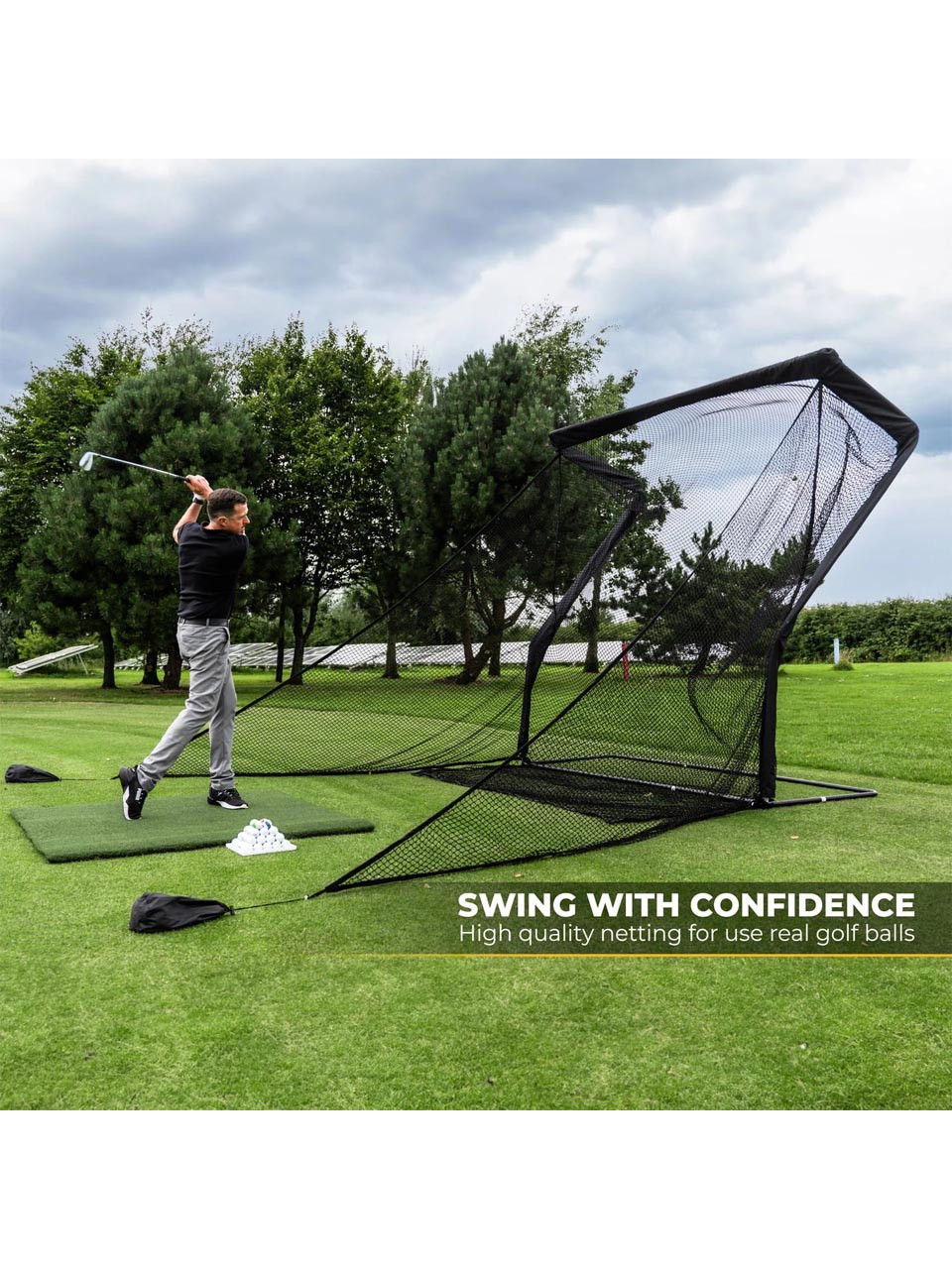 SimSpace Deluxe Home Driving Net | GolfBox