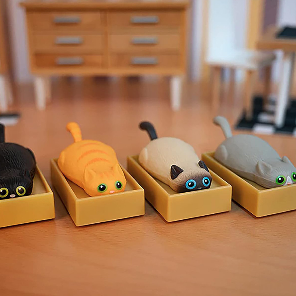 Archie McPhee Racing Cats In Boxes