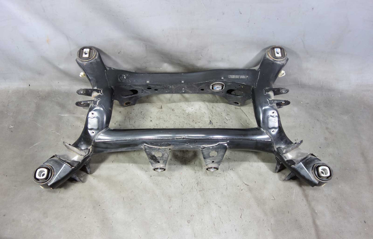 2012-2017 BMW F30 328i 330i Rear Axle Carrier Sub Frame Bushings Mount ...