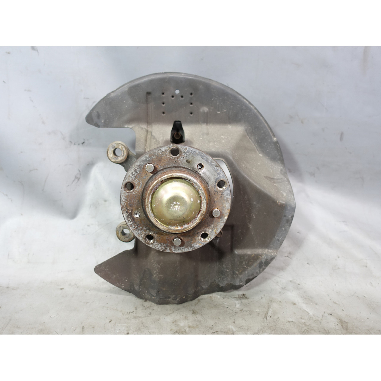 Damaged BMW E46 M3 Right Front Wheel Hub Bearing Kingpin Knuckle 2001 ...